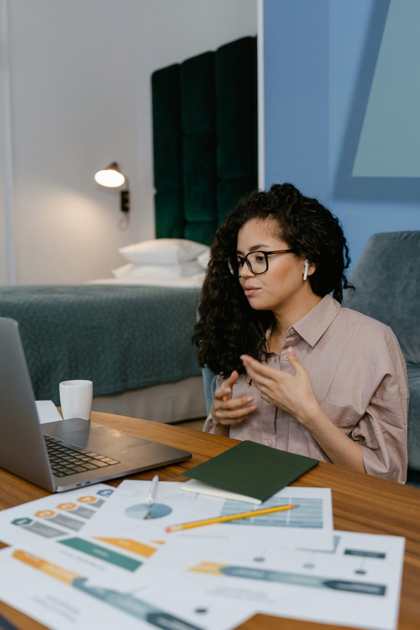 Virtual Meeting Etiquette: The Complete Guide to Professional Online ...